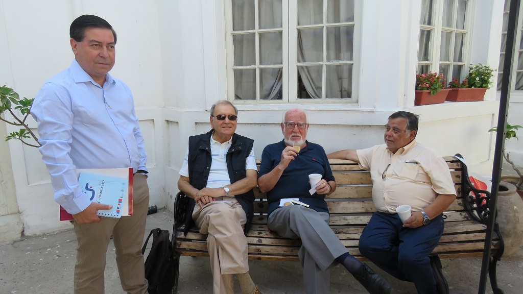 Contrapunto de sociabilidades en una sociedad transicional a través de ...