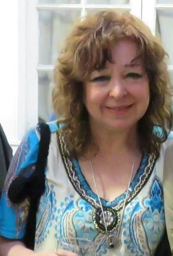 Descansa compañera, Reyna. Te agradecemos por tu poesía y por tus ...